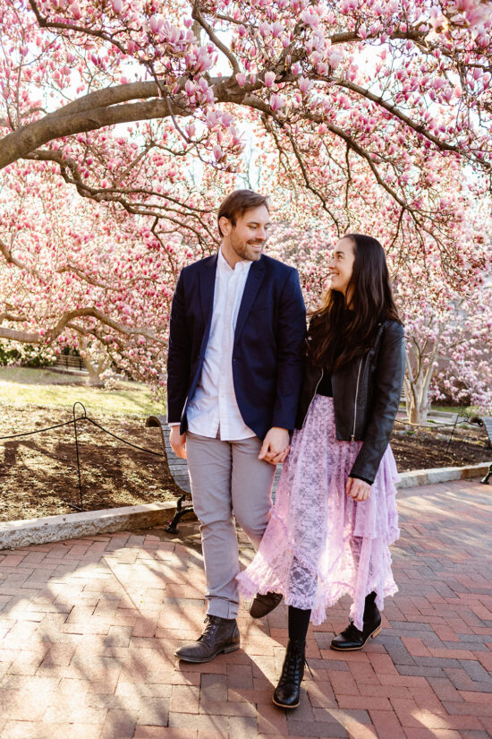 Enid A. Haupt Garden in DC Couples Session in the Spring - Juliana Wall ...