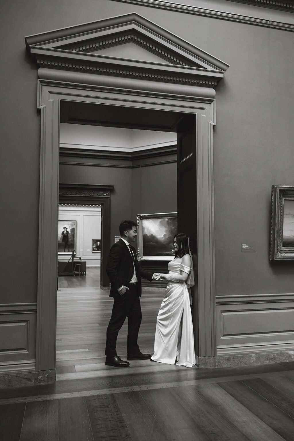 How to Elope at the National Gallery of Art - Juliana Wall Photography